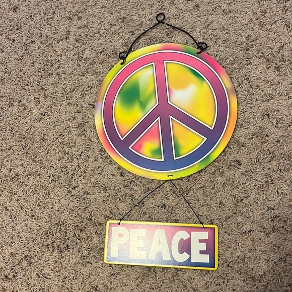 Wall Decor | Peace Out Sign | Poshmark